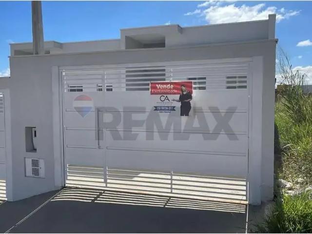 Casa / Sobrado para Venda em Capela do Alto/SP Iperozinho 2 Quartos
