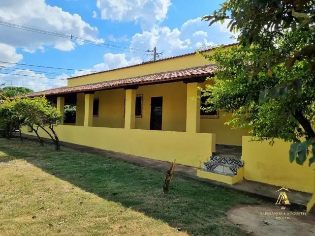 Casa / Sobrado para Venda em Capim Branco/MG Centro 3 Quartos