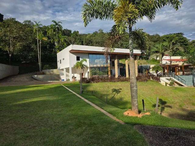 Casa / Sobrado para Venda em Capitólio/MG Centro 7 Quartos