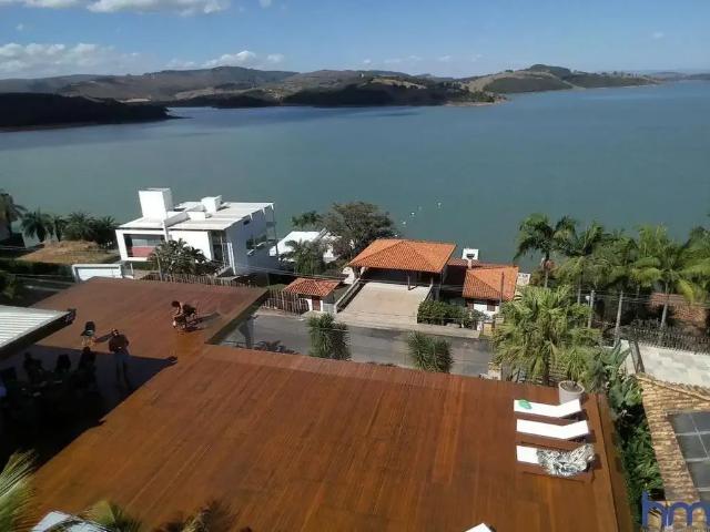 Casa / Sobrado para Venda em Capitólio/MG Escarpas do Lago 6 Quartos