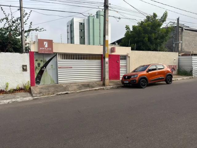 Casa / Sobrado para Venda em Caruaru/PE Maurício de Nassau 3 Quartos