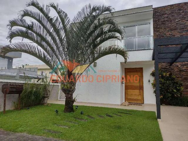 Casa / Sobrado para Venda em Caraguatatuba/SP Costa Nova 4 Quartos