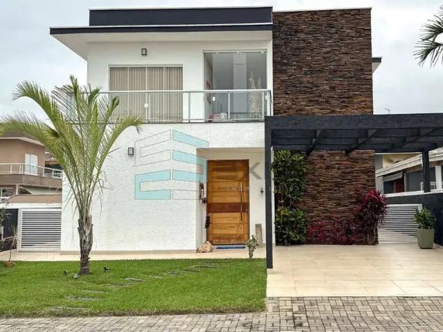 Casa / Sobrado para Venda em Caraguatatuba/SP Costa Nova 4 Quartos