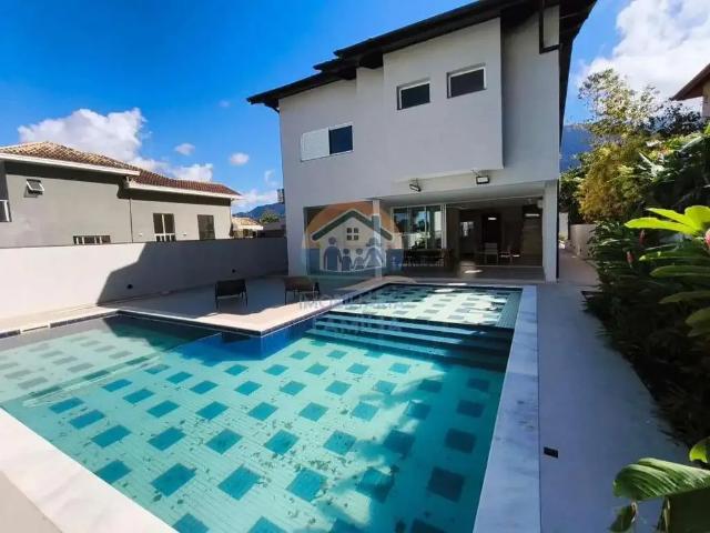 Casa / Sobrado para Venda em Caraguatatuba/SP Costa Nova 4 Quartos