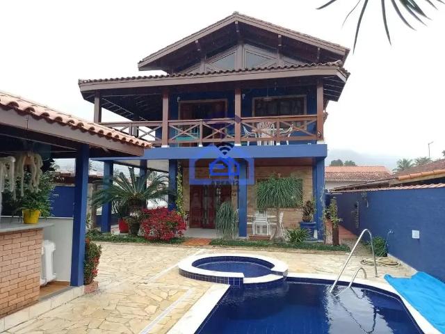 Casa / Sobrado para Venda em Caraguatatuba/SP Capricórnio I 4 Quartos