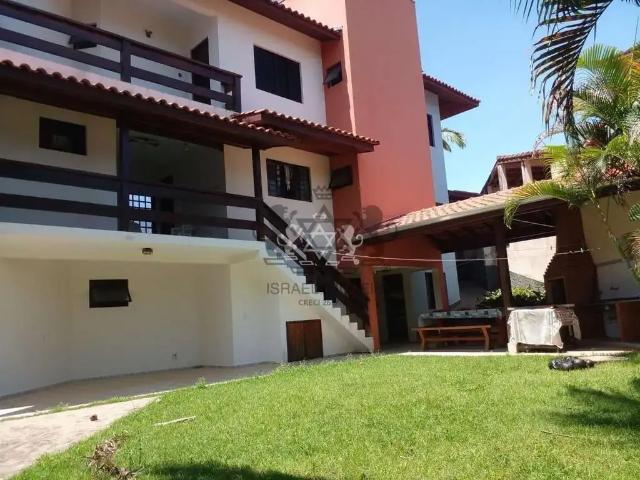 Casa / Sobrado para Venda em Caraguatatuba/SP Capricórnio I 5 Quartos