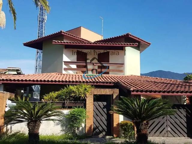 Casa / Sobrado para Venda em Caraguatatuba/SP Capricórnio I 7 Quartos