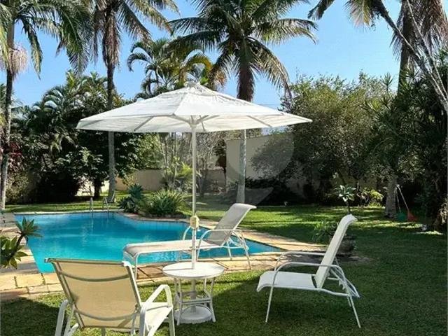 Casa / Sobrado para Venda em Caraguatatuba/SP Capricórnio I 7 Quartos