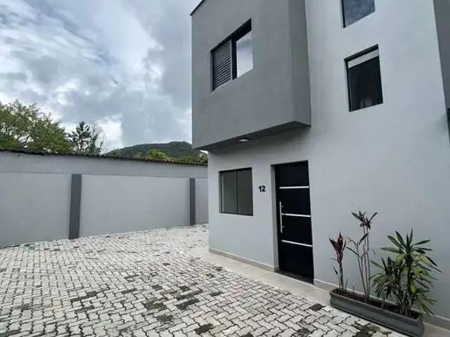 Casa / Sobrado para Venda em Caraguatatuba/SP Capricórnio I 2 Quartos