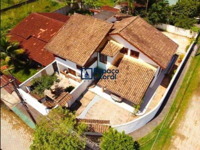 Casa / Sobrado para Venda em Caraguatatuba/SP Capricórnio II 4 Quartos
