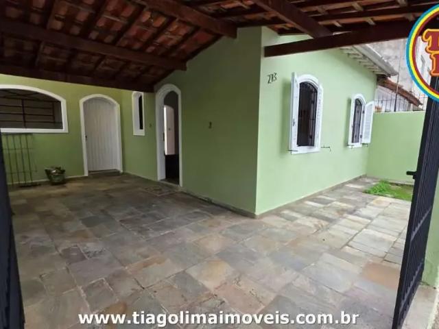 Casa / Sobrado para Venda em Caraguatatuba/SP Centro 2 Quartos