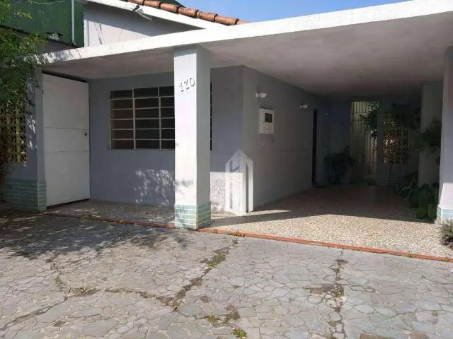 Casa / Sobrado para Venda em Caraguatatuba/SP Centro 2 Quartos