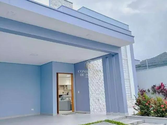 Casa / Sobrado para Venda em Caraguatatuba/SP Centro 3 Quartos
