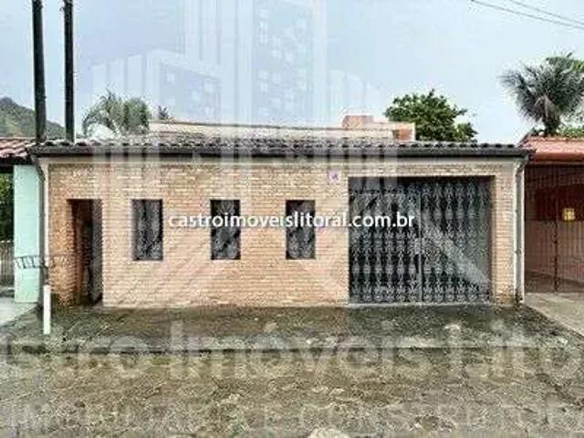 Casa / Sobrado para Venda em Caraguatatuba/SP Centro 3 Quartos