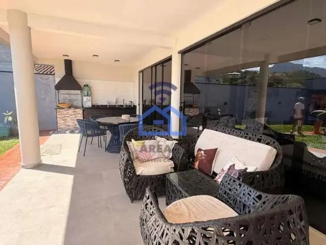 Casa / Sobrado para Venda em Caraguatatuba/SP Centro 3 Quartos