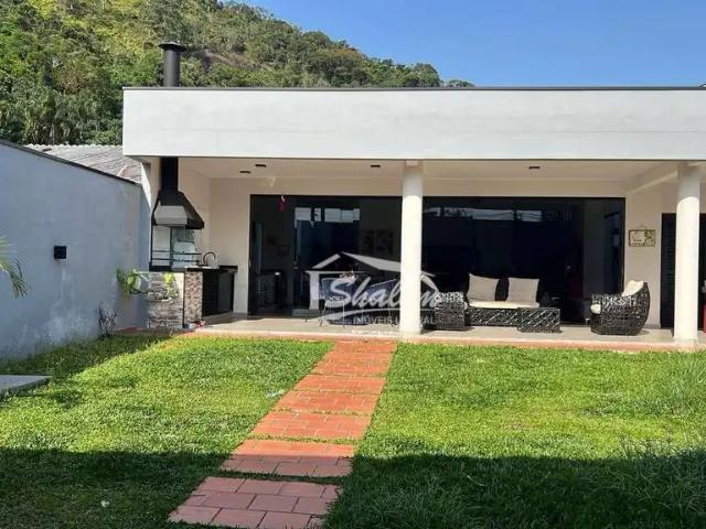 Casa / Sobrado para Venda em Caraguatatuba/SP Centro 3 Quartos