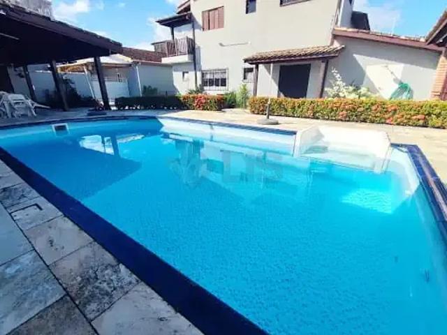 Casa / Sobrado para Venda em Caraguatatuba/SP Centro 4 Quartos