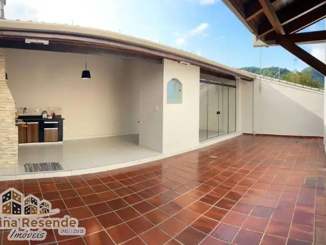 Casa / Sobrado para Venda em Caraguatatuba/SP Centro 4 Quartos