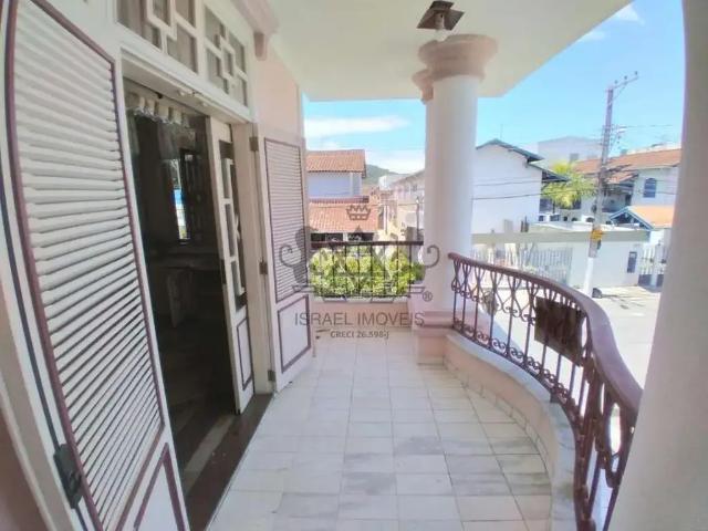 Casa / Sobrado para Venda em Caraguatatuba/SP Centro 4 Quartos