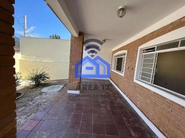 Casa / Sobrado para Venda em Caraguatatuba/SP Centro 5 Quartos