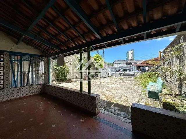 Casa / Sobrado para Venda em Caraguatatuba/SP Centro 5 Quartos