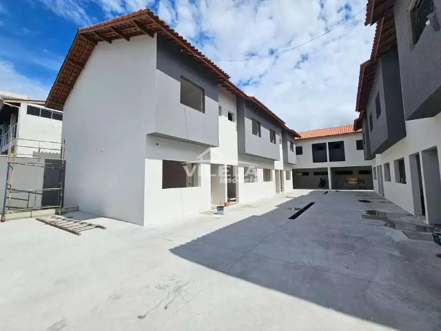 Casa / Sobrado para Venda em Caraguatatuba/SP Cidade Jardim 2 Quartos