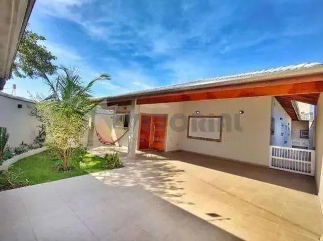Casa / Sobrado para Venda em Caraguatatuba/SP Cidade Jardim 3 Quartos