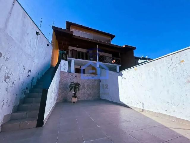 Casa / Sobrado para Venda em Caraguatatuba/SP Cidade Jardim 3 Quartos