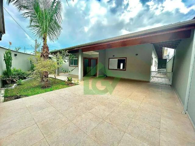 Casa / Sobrado para Venda em Caraguatatuba/SP Cidade Jardim 3 Quartos