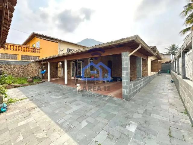 Casa / Sobrado para Venda em Caraguatatuba/SP Cidade Jardim 3 Quartos