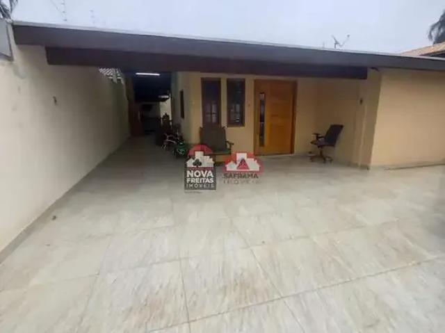 Casa / Sobrado para Venda em Caraguatatuba/SP Balneário Califórnia 3 Quartos