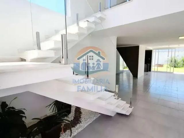 Casa / Sobrado para Venda em Caraguatatuba/SP Balneário dos Golfinhos 3 Quartos