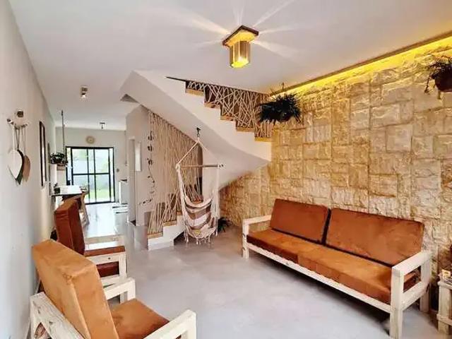 Casa / Sobrado para Venda em Caraguatatuba/SP Balneário dos Golfinhos 2 Quartos