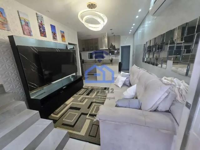 Casa / Sobrado para Venda em Caraguatatuba/SP Balneário dos Golfinhos 2 Quartos