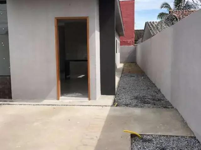 Casa / Sobrado para Venda em Caraguatatuba/SP Balneário dos Golfinhos 2 Quartos
