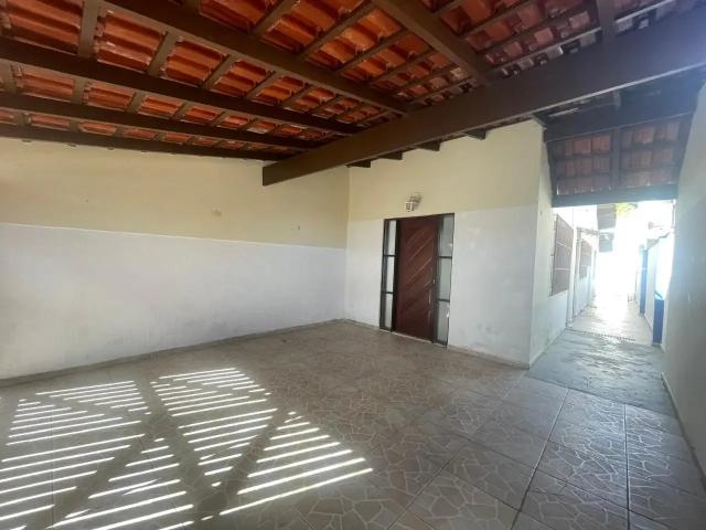 Casa / Sobrado para Venda em Caraguatatuba/SP Balneário Forest 2 Quartos