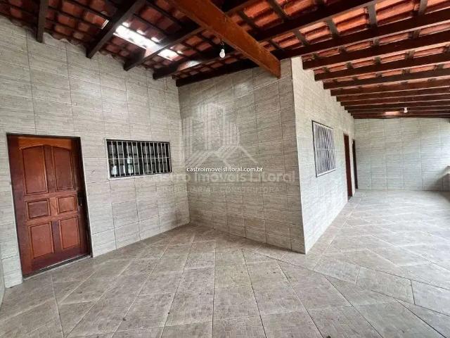 Casa / Sobrado para Venda em Caraguatatuba/SP Balneário Forest 3 Quartos
