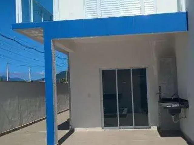 Casa / Sobrado para Venda em Caraguatatuba/SP Balneário Recanto do Sol 3 Quartos