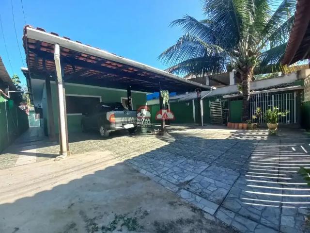 Casa / Sobrado para Venda em Caraguatatuba/SP Barranco Alto 5 Quartos