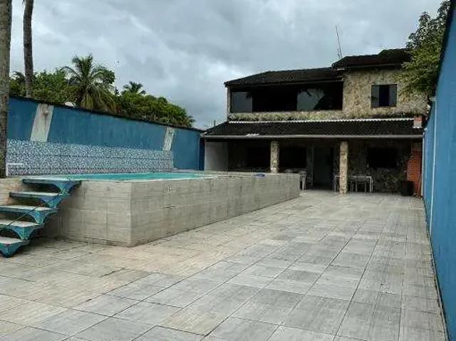 Casa / Sobrado para Venda em Caraguatatuba/SP Barranco Alto 3 Quartos