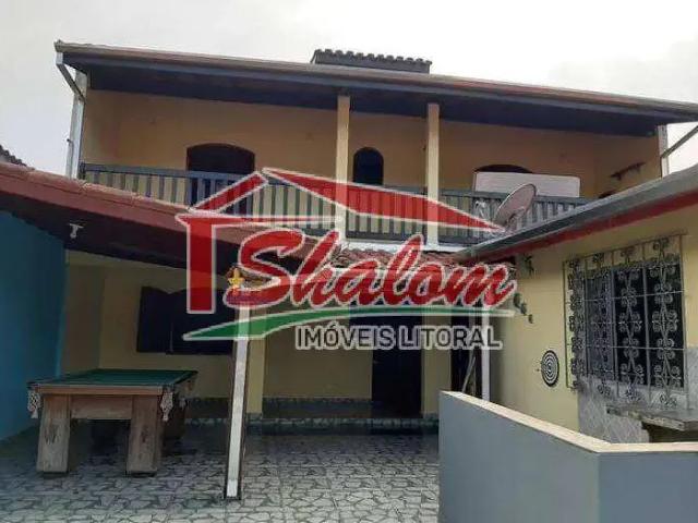Casa / Sobrado para Venda em Caraguatatuba/SP Getuba 4 Quartos