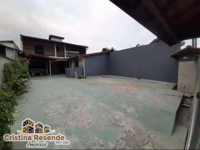 Casa / Sobrado para Venda em Caraguatatuba/SP Getuba 4 Quartos
