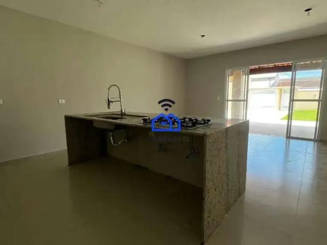 Casa / Sobrado para Venda em Caraguatatuba/SP Estrela D'Alva 4 Quartos