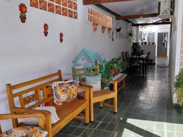 Casa / Sobrado para Venda em Caraguatatuba/SP Estrela D'Alva 2 Quartos