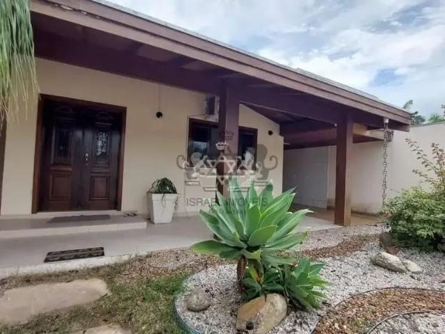 Casa / Sobrado para Venda em Caraguatatuba/SP Indaiá 3 Quartos