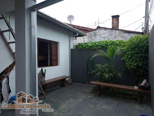 Casa / Sobrado para Venda em Caraguatatuba/SP Indaiá 3 Quartos