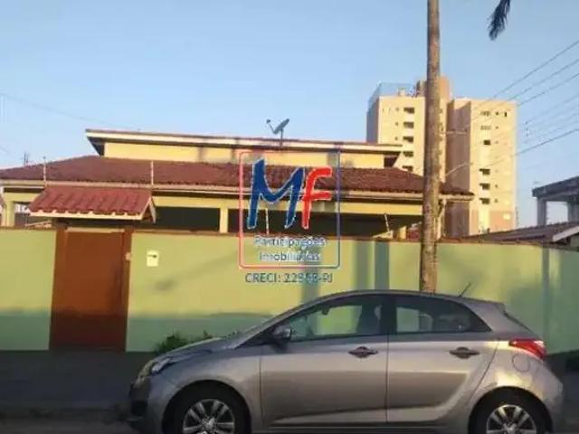 Casa / Sobrado para Venda em Caraguatatuba/SP Indaiá 3 Quartos