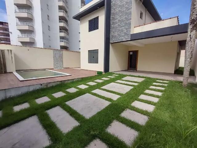 Casa / Sobrado para Venda em Caraguatatuba/SP Indaiá 3 Quartos