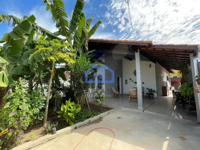 Casa / Sobrado para Venda em Caraguatatuba/SP Indaiá 3 Quartos