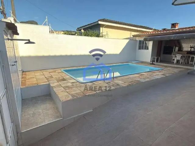 Casa / Sobrado para Venda em Caraguatatuba/SP Indaiá 3 Quartos